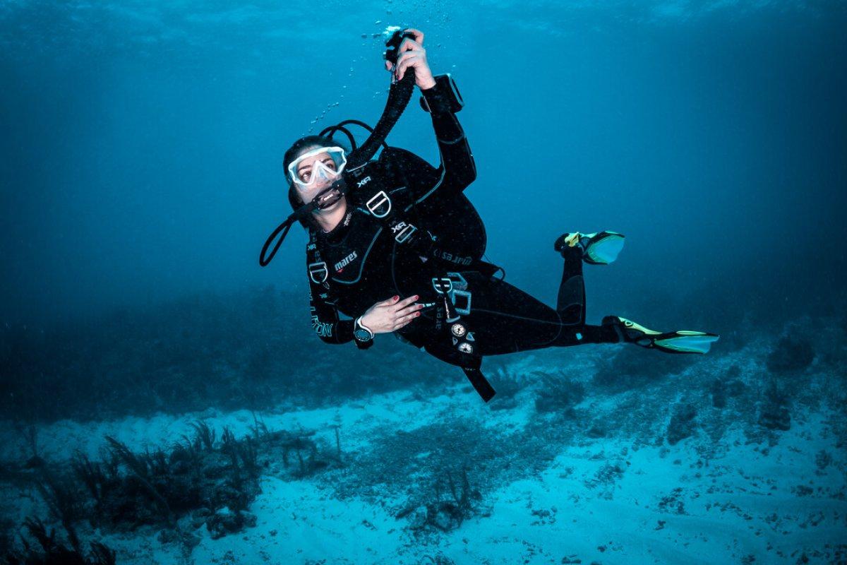 Scuba Diving Skills: Monthly Goals to Become a Better Diver